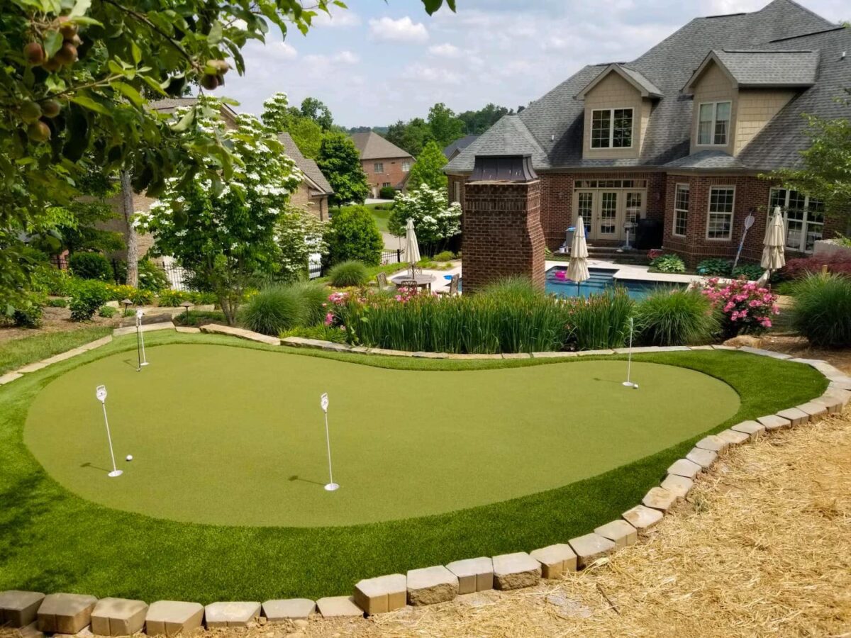 Artificial Putting Green Turf, Indoor and Outdoor | Playrite