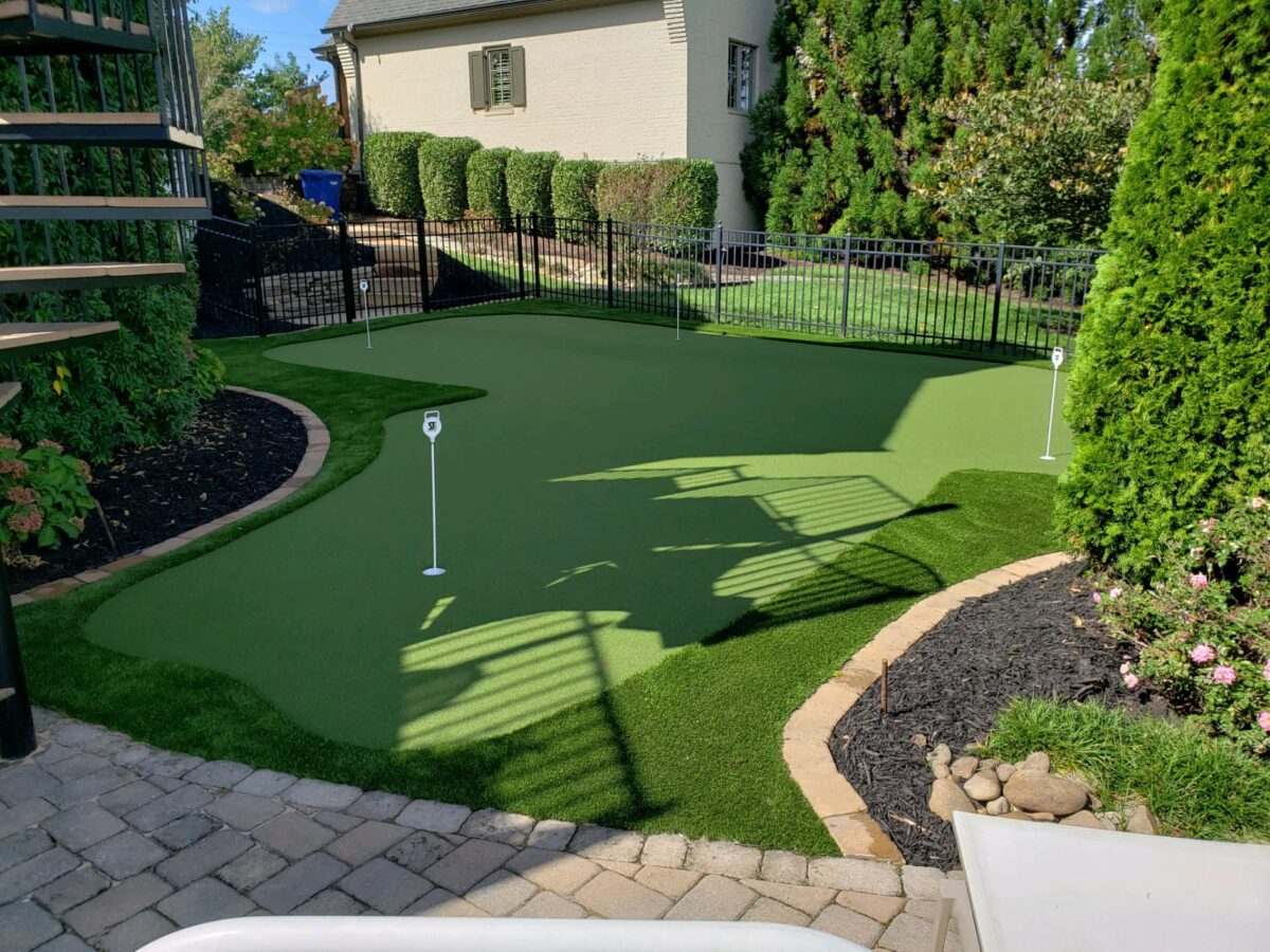 Artificial Putting Green Turf Gallery | Sales & Installation | Playrite